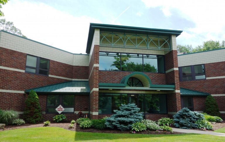 Experient Office Building - Cooper Commercial Investment Group